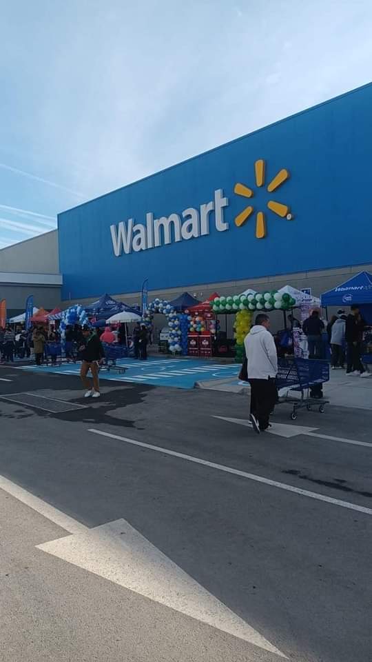 🔷Walmart quiere darles a los empleados la oportunidad de pasar un día ...